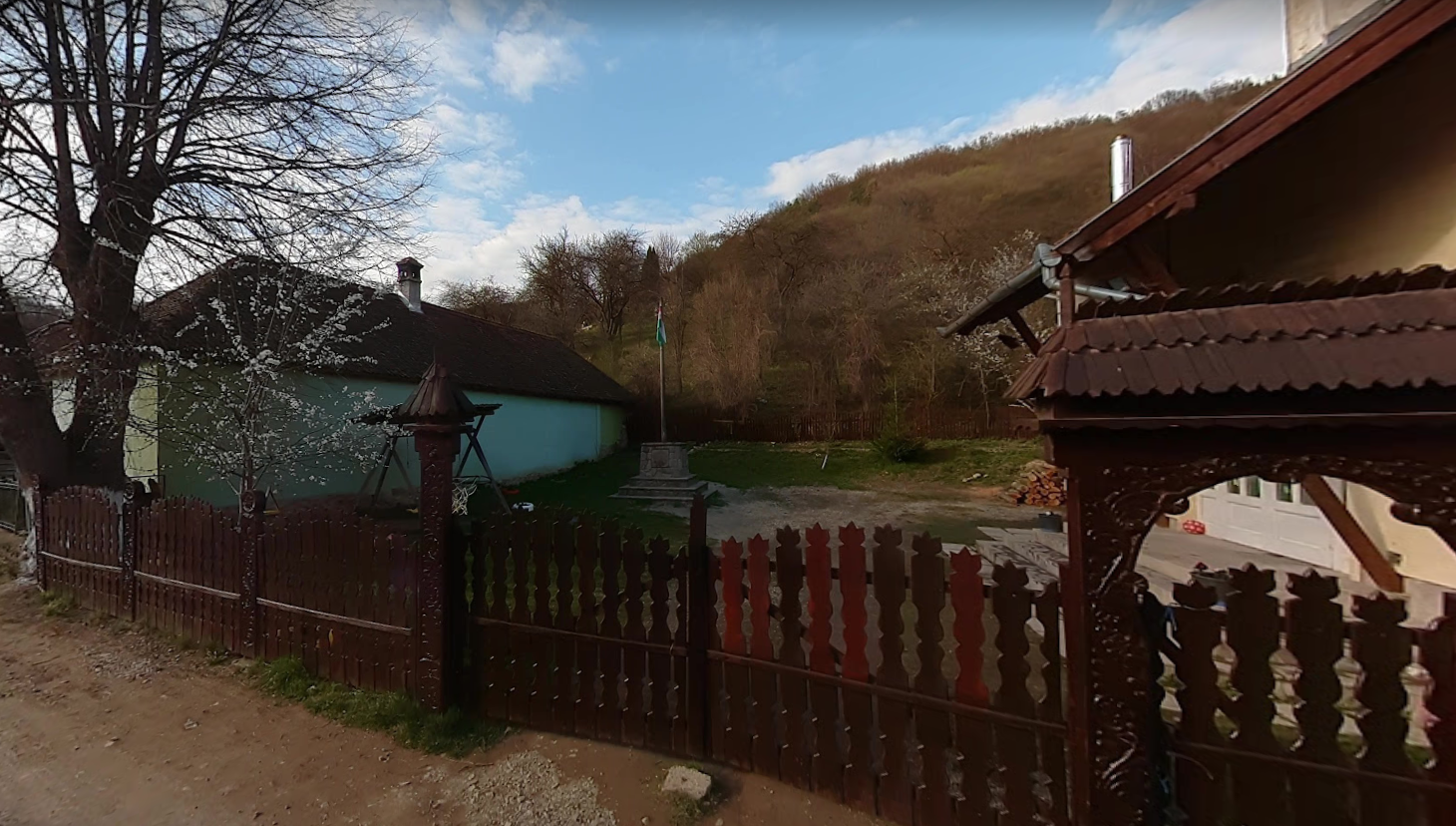 Valea Zălanului: locul unde Regele Charles al III-lea îşi regăseşte ...