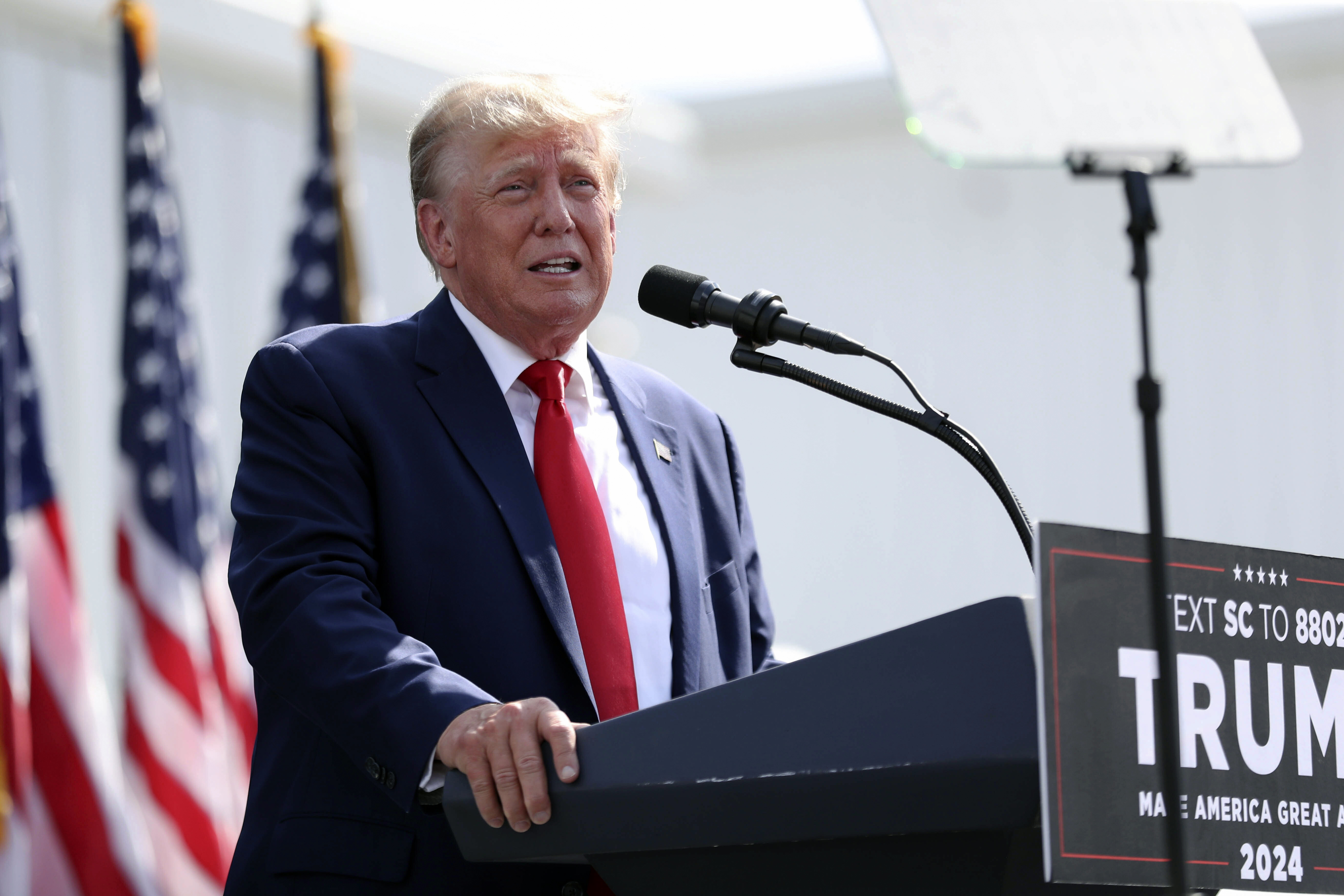 Sora mai mare a lui Donald Trump a murit la vârsta de 86 de ani