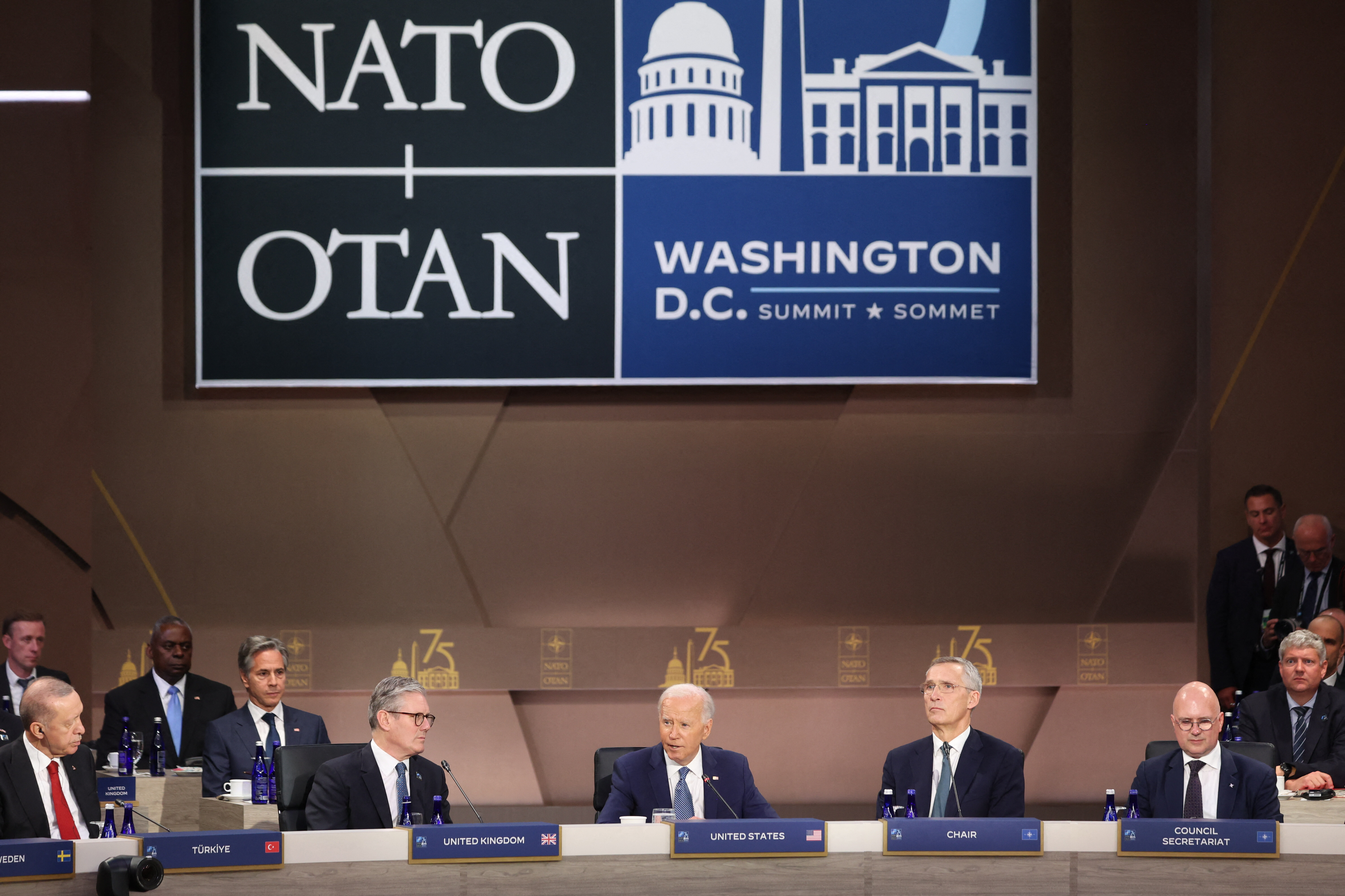 Summitul NATO: Declaraţia de la Washington. Puncte-cheie din declaraţie ...