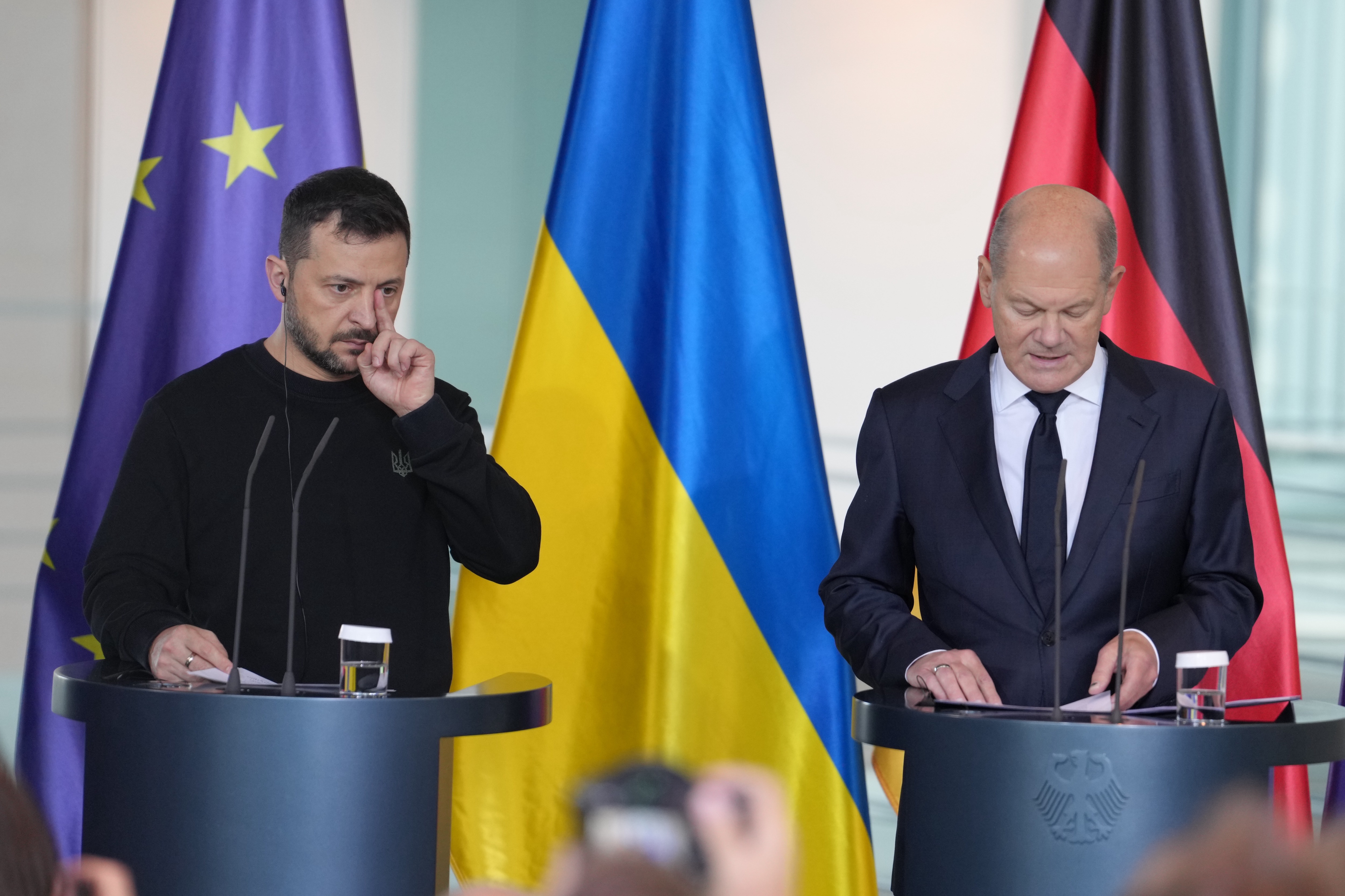 Scholz îi spune „nein” lui Zelenski: Germania nu va livra Ucrainei ...