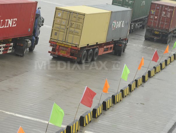 Beijingul a acceptat să furnizeze ajutor alimentar Phenianului: Mii de ...