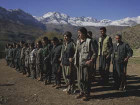 Acord între Ankara şi Bagdad pentru combaterea rebelilor PKK