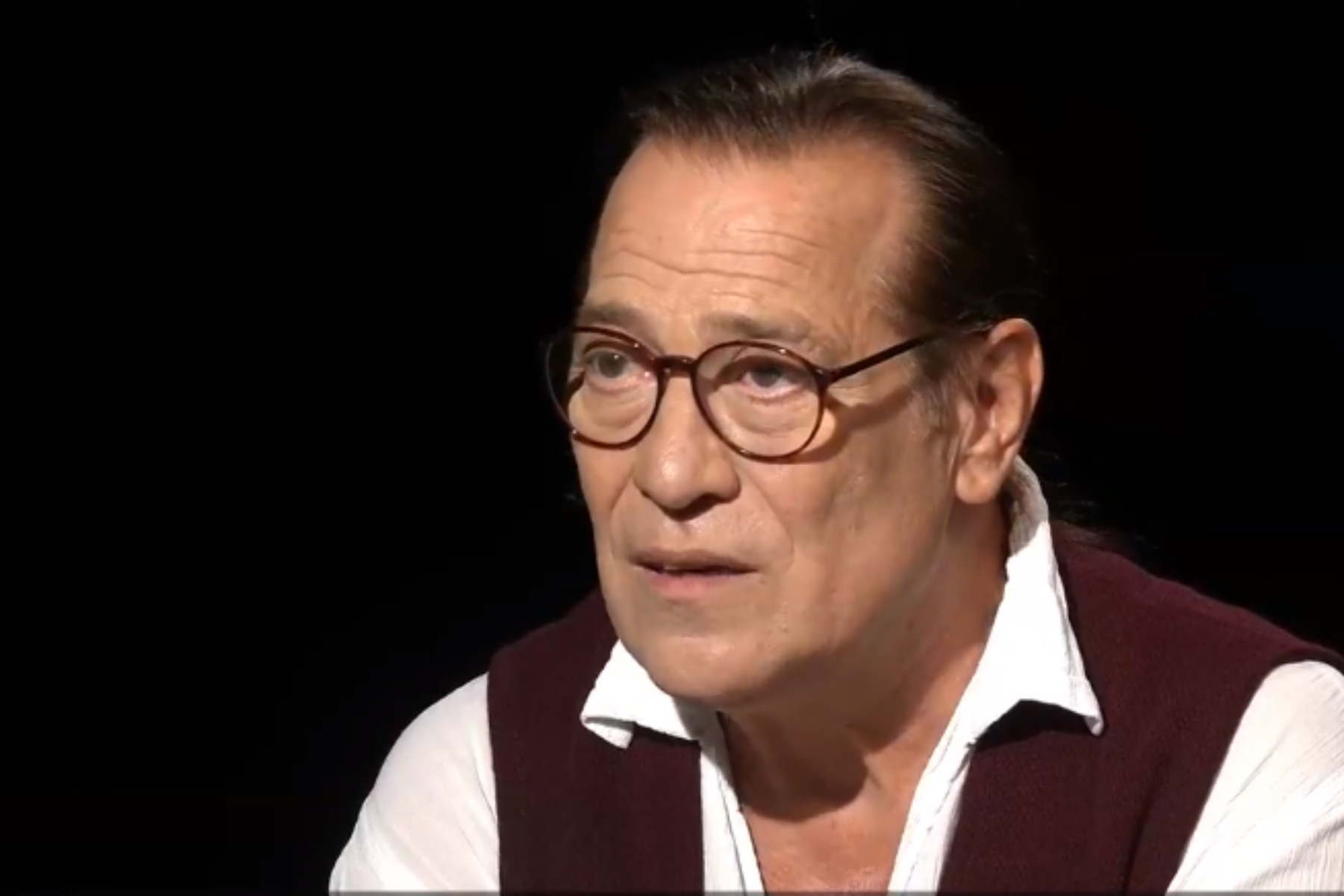 EXCLUSIV Marius Tucă Show. Actorul Marius Bodochi, despre teatru în ...