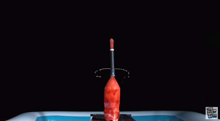 VIDEO Experiment spectaculos redat cu efect slow-motion. Ingredientele ...
