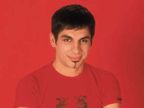 Marius Nedelcu nu mai face parte din trupa Akcent