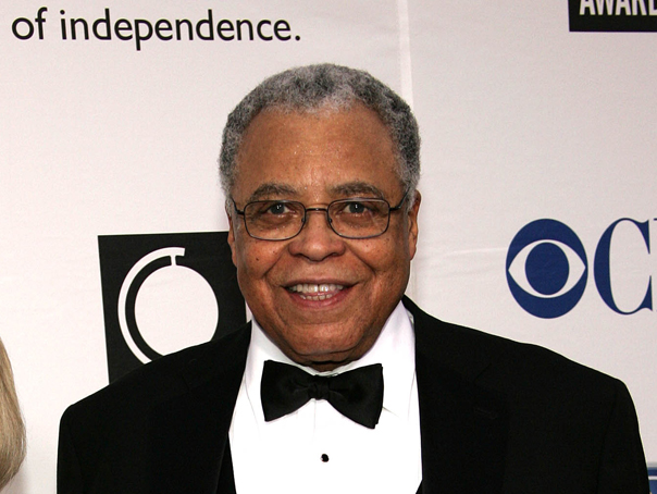James Earl Jones, vocea lui Darth Vader din Star Wars, a murit la 93 de ani