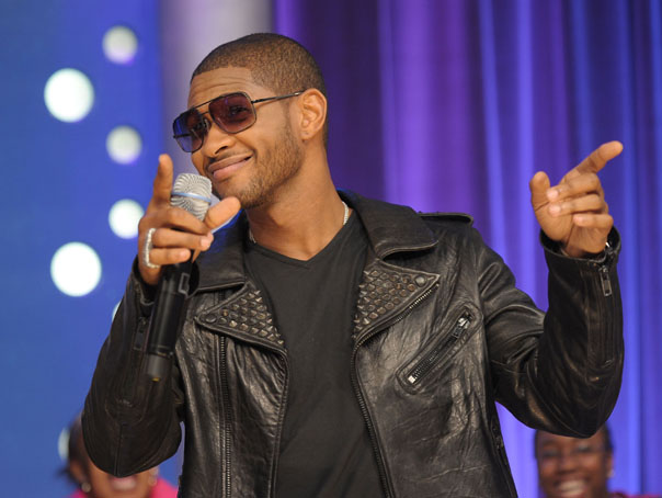 Rapperul american Usher va cânta la pauza următoarei ediţii a Super Bowl