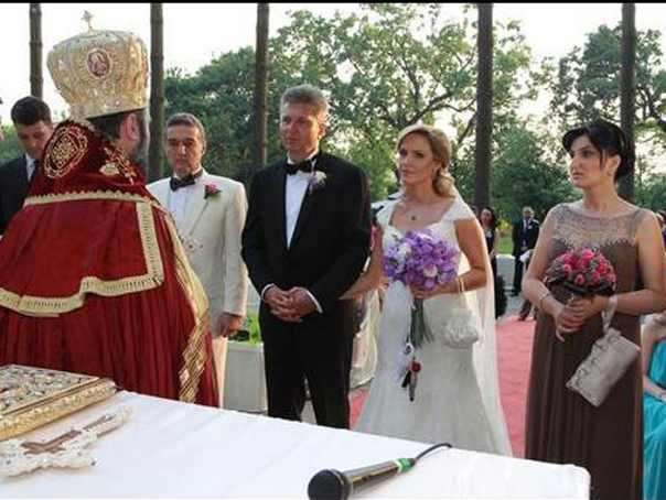 Florentin Pandele şi Gabriela Vrânceanu Firea s-au cununat religios ...