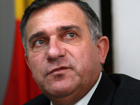 PRM cere BEM şi BEJ Cluj îndepărtarea afişelor electorale ale UDMR